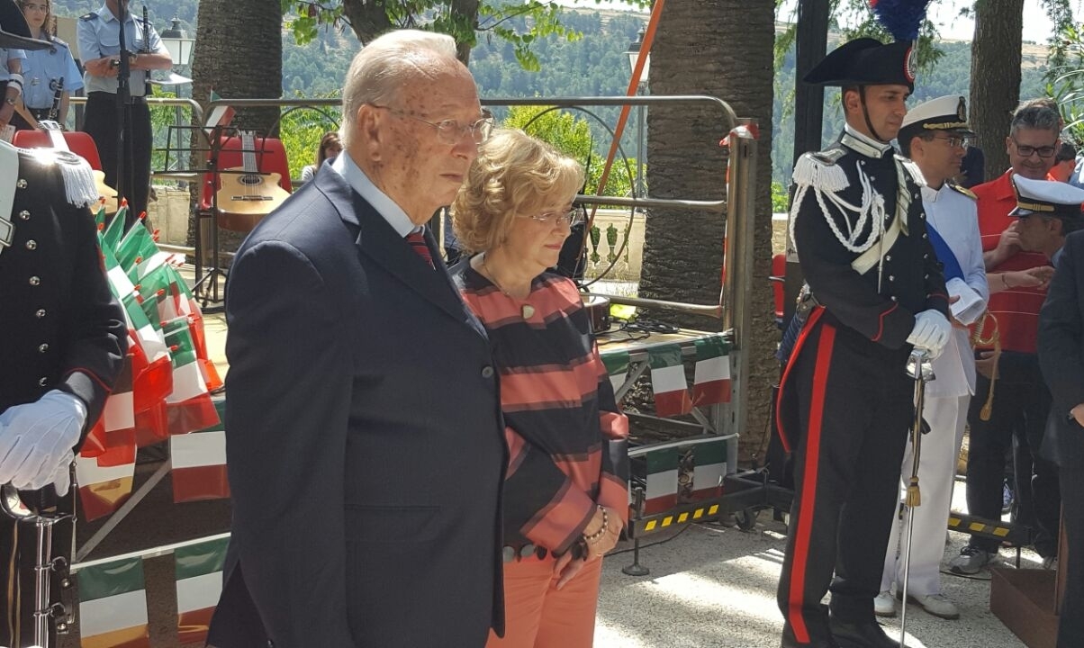 Giovanni Scarso insignito Grand’Ufficiale della Repubblica - Telenova ...